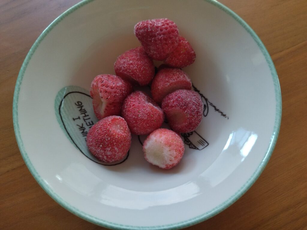 希少品種よつぼし！冷凍いちご＆フリーズドライいちごを食べてみた感想！ - hamamaブログ～30代から40代へ専業主婦の忙しい毎日を楽しくするコツ